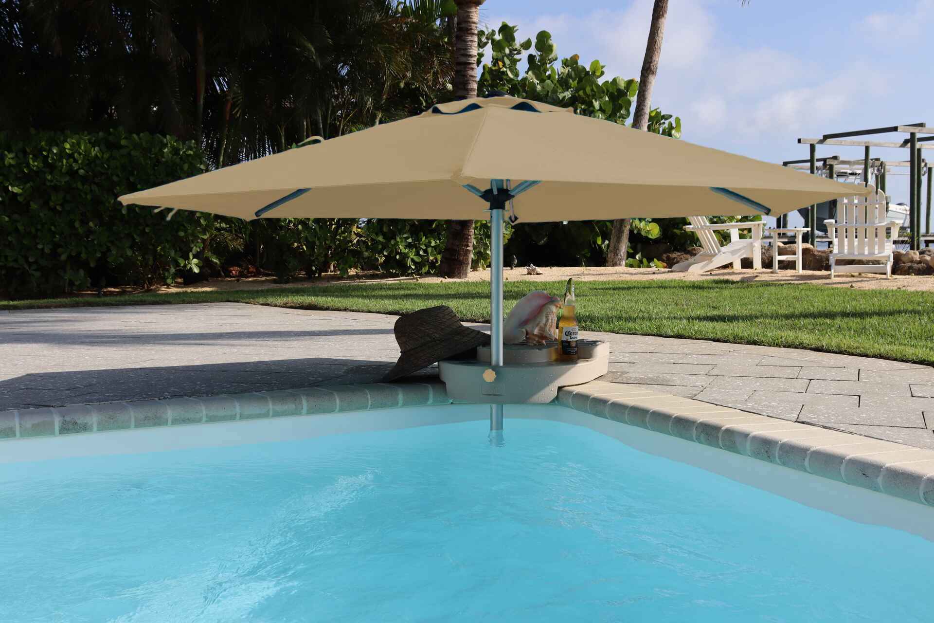 ShadeSpot Umbrella – Tan – ShadeSpots